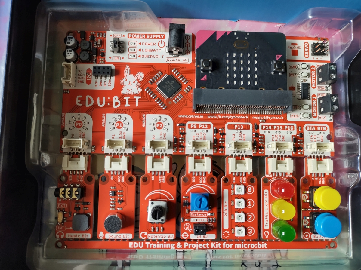 Review of the Cytron Technologies Edu:Bit STEM and Coding kit - Raspberry Pi Pod and micro:bit base